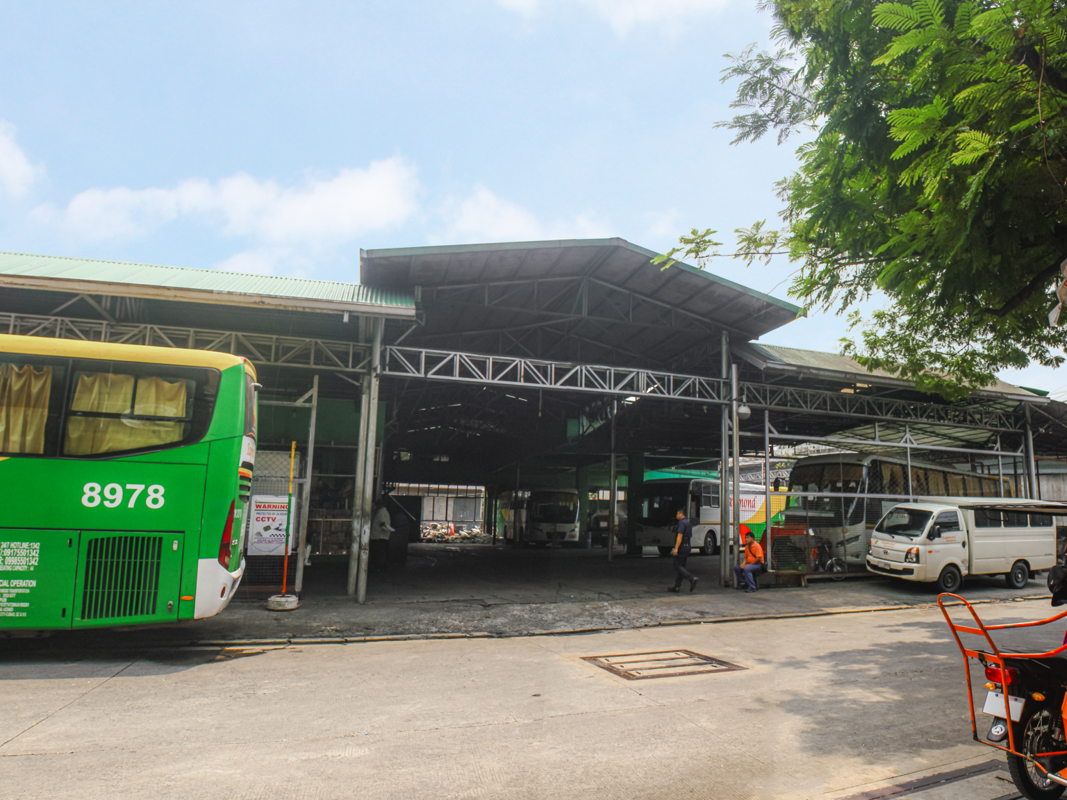 Raymond Bus